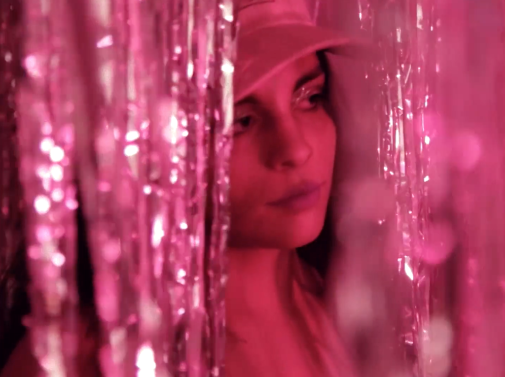 One Dance - Girl Ultra | Colmena